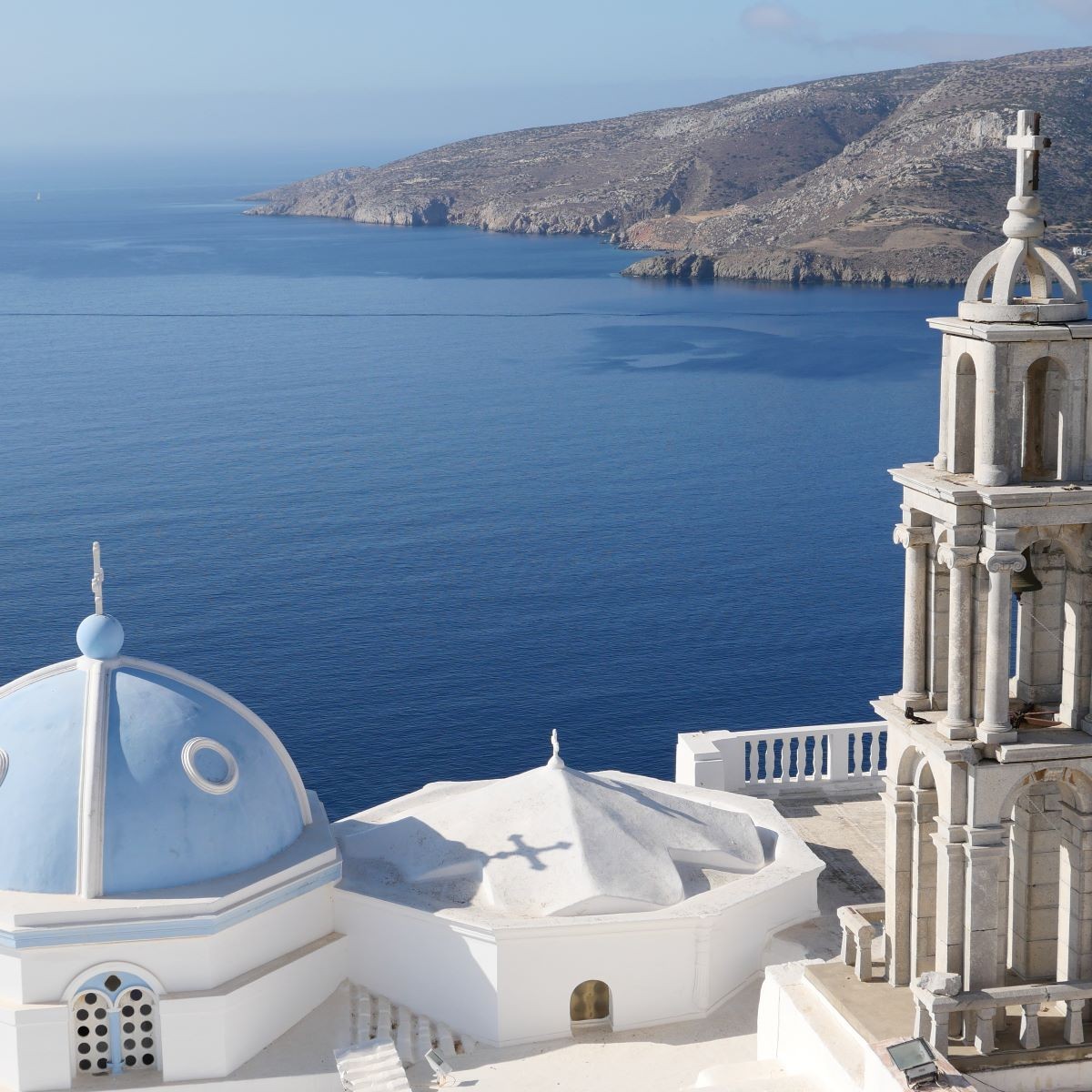 Τι έχεις να δεις στην Αστυπάλαια, την πεταλούδα του Αιγαίου;